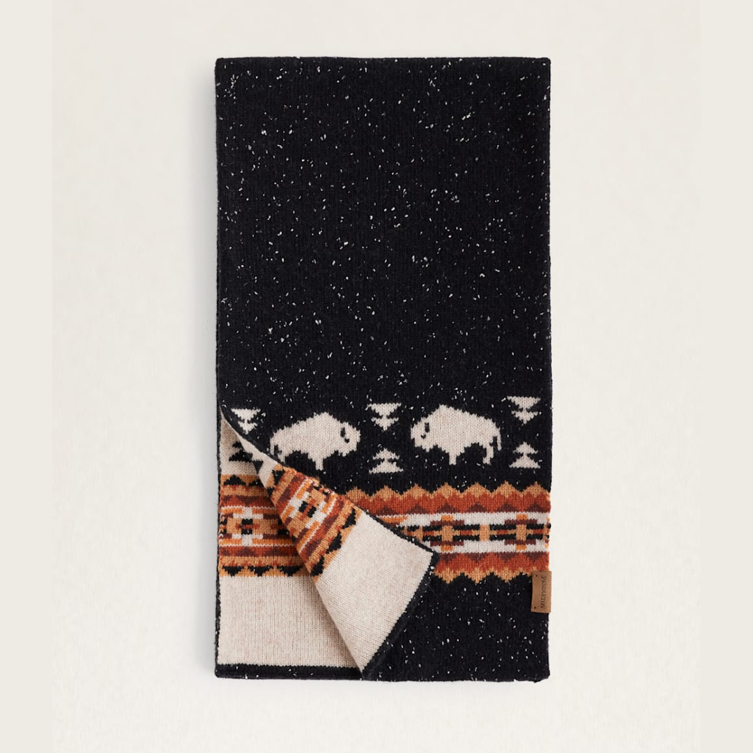 Buffalo Lambswool Scarf by Pendleton – C.M. Russell Museum